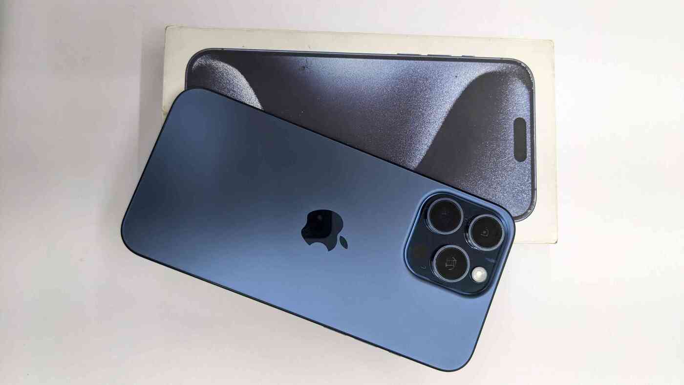 Buy Refurbished Apple iPhone 15 Pro Max 256GB Blue Titanium Buy Refurbished Apple iPhone 15 Pro Max 256GB Blue Titanium