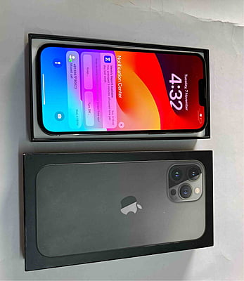 Buy Refurbished, Second Hand & Used iPhone 13 | Sahivalue